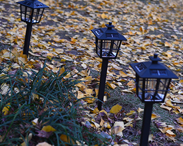 Custom Solar Lights, Garden Lights, Street Lights Manufacturers